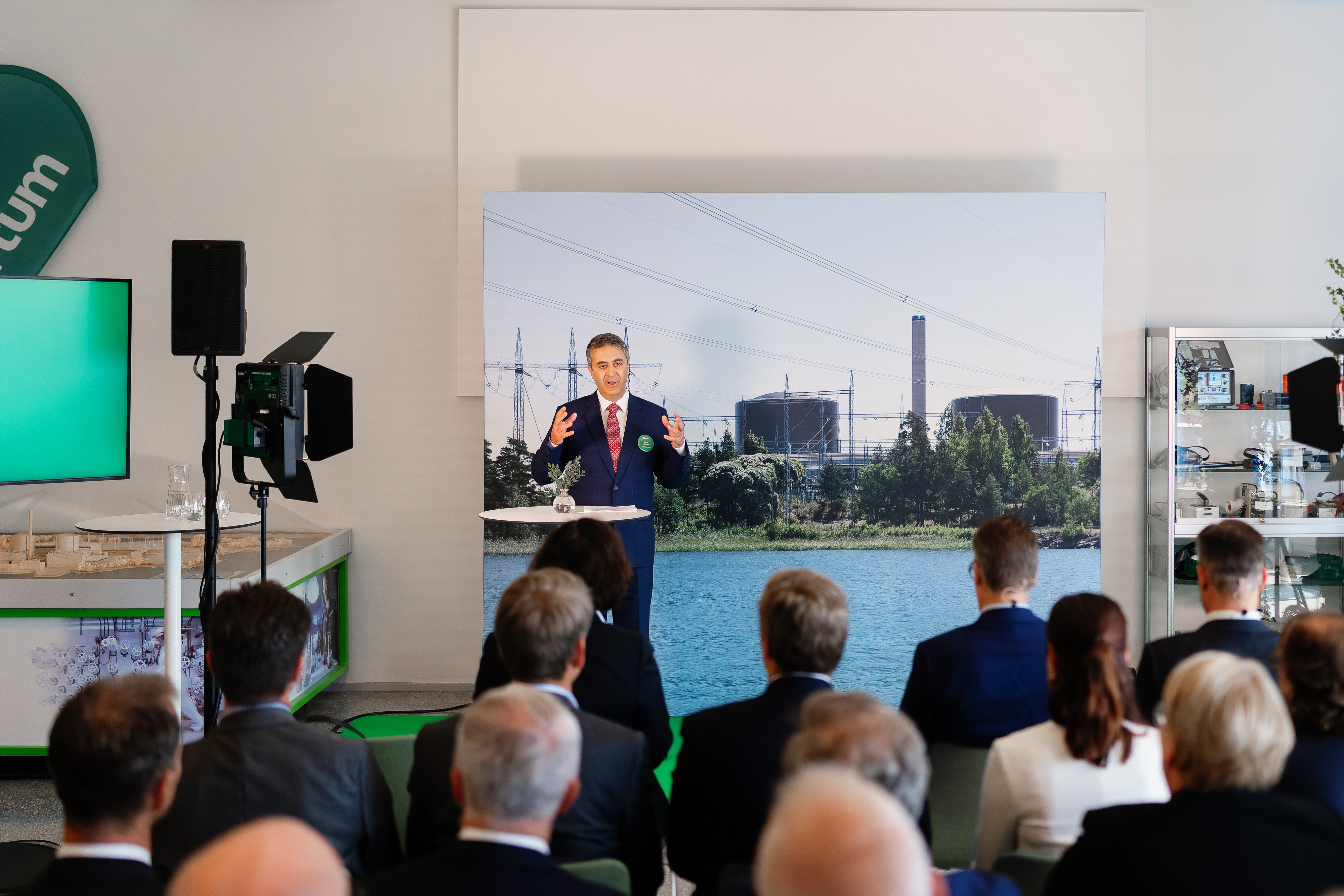 Westinghouse finalizuje pierwszy załadunek paliwa VVER-440 w fińskiej ...